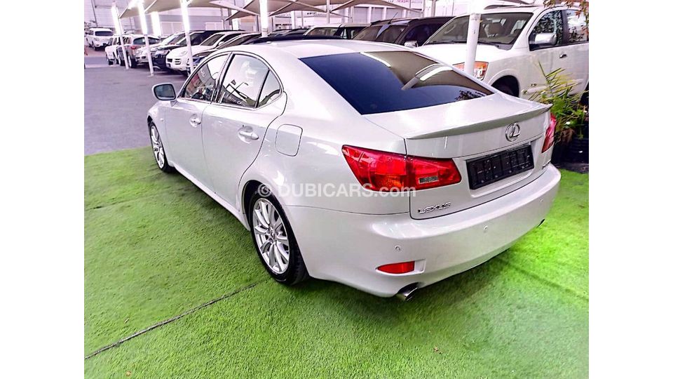 Used Lexus IS300 Gulf model 2008 number one leather alloy wheels ...