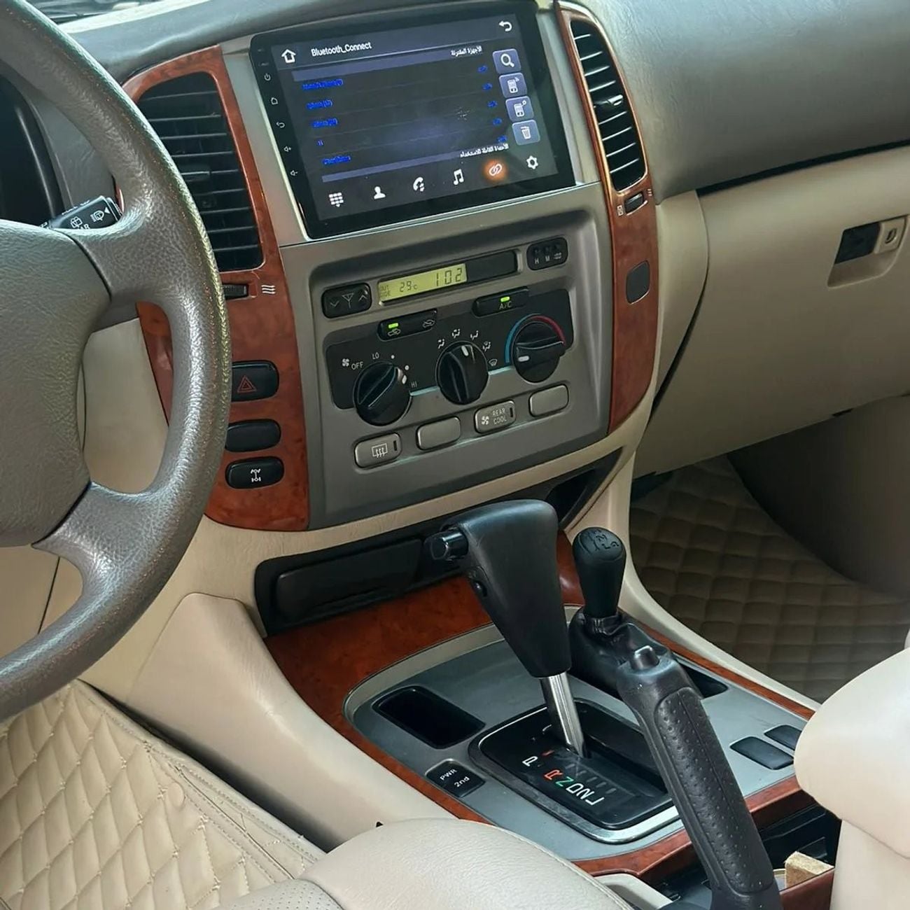 Used Toyota Land Cruiser 2004 for sale in Dubai - 738045