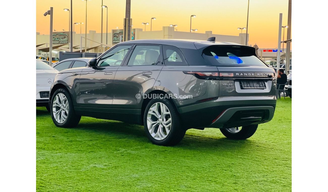 Used Land Rover Range Rover Velar 2018 for sale in Dubai - 552836