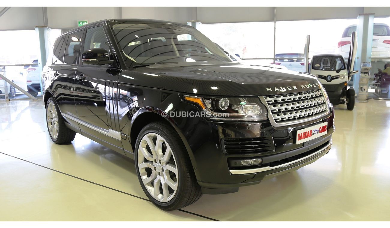 Used Land Rover Range Rover 2017 for sale in Dubai - 142744