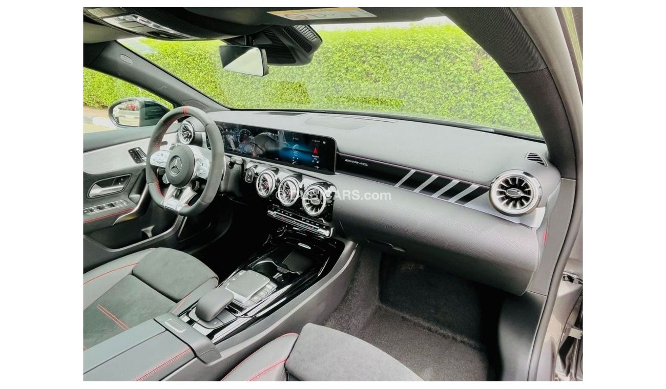 New Mercedes-Benz A 35 AMG Premium 2022 for sale in Dubai - 542015