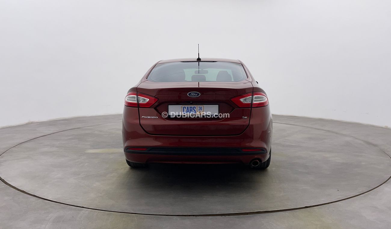 Used Ford Fusion SE 2000 2014 for sale in Dubai - 472757