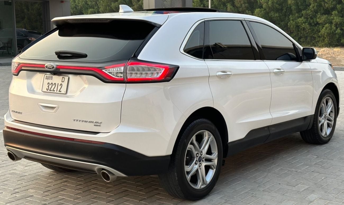 Used Ford Edge Titanium 2017 for sale in Sharjah - 758764