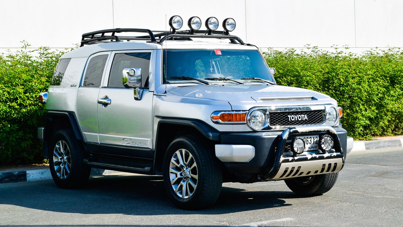 Used Toyota FJ Cruiser GXR 2008 for sale in Dubai - 481896