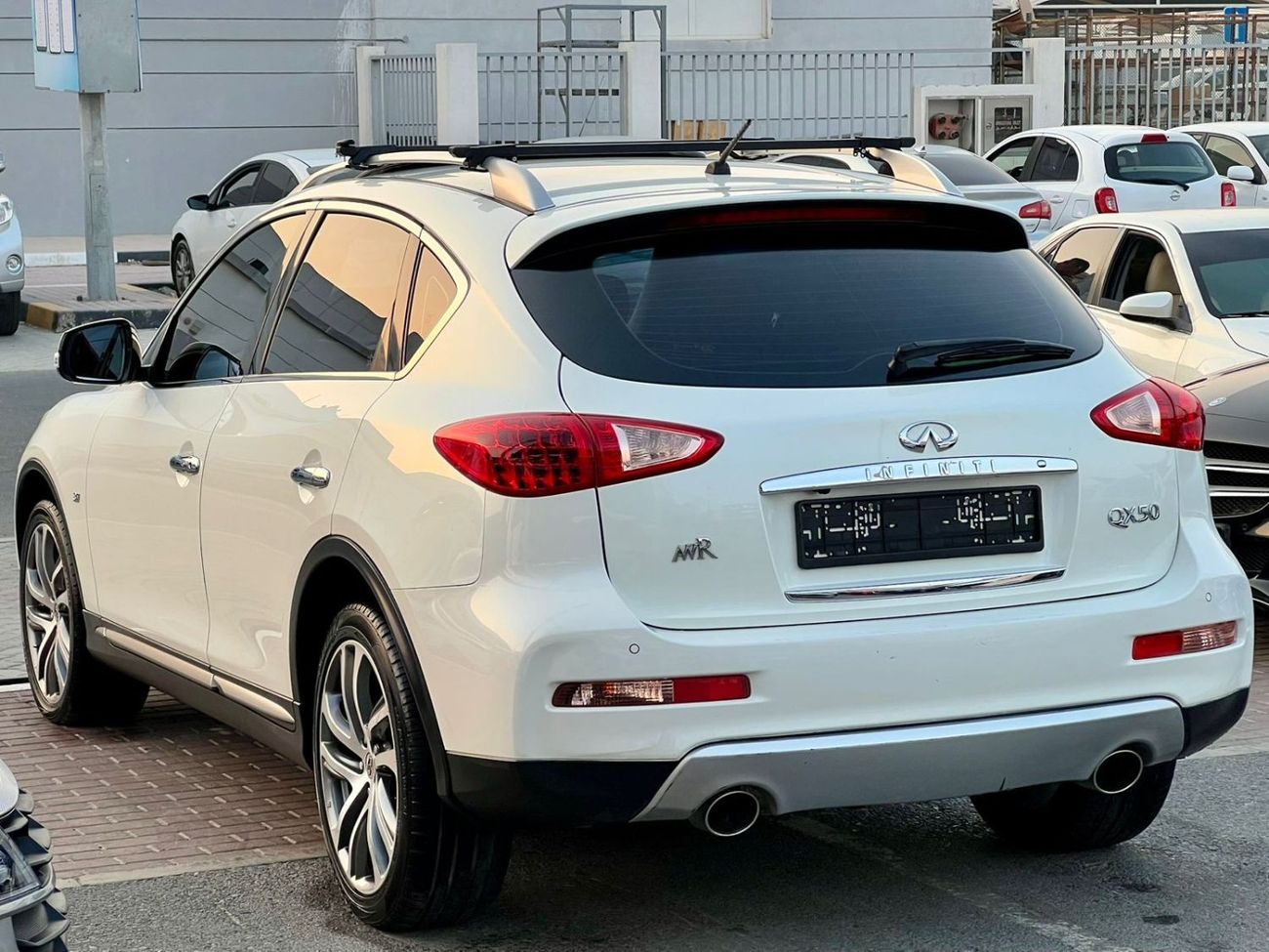 Used Infiniti QX50 2016 for sale in Sharjah - 784665
