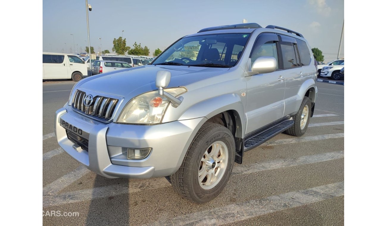 Used Toyota Prado TRJ120-5012697 2005 for sale in Dubai - 567117