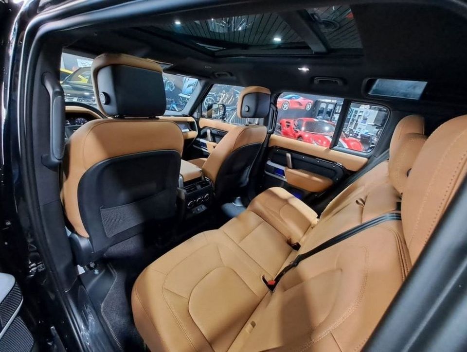 New Land Rover Defender HSE 2023 for sale in Dubai - 620259