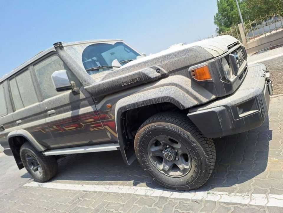 New Toyota Land Cruiser 70 ECT0007 - Toyota LC76 Hardtop 4.5L Diesel Manual 5 Doors Grey - Full ...