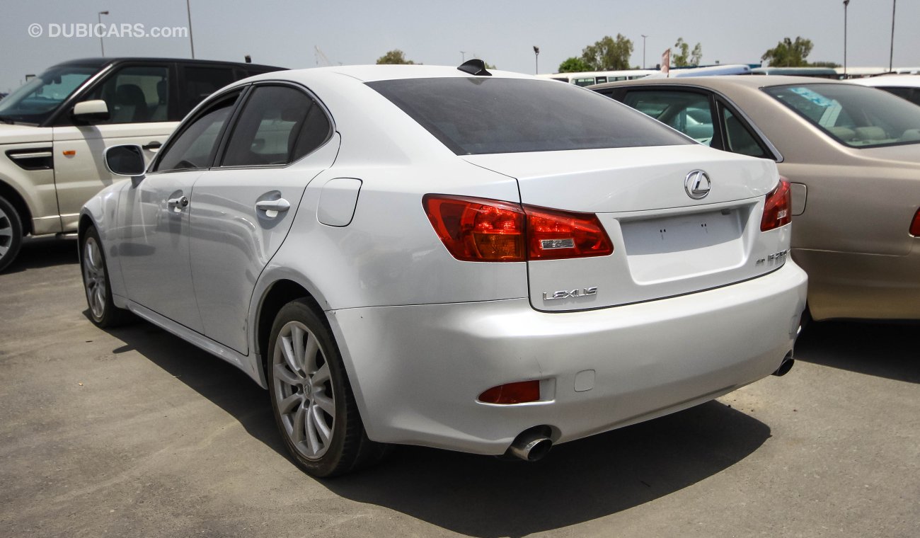 Used Lexus IS250 2006 for sale in Dubai - 65870
