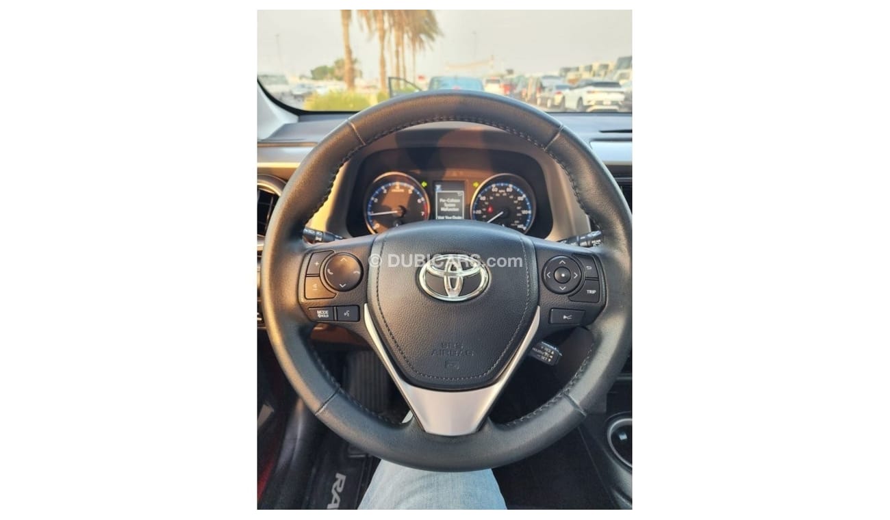 Used Toyota RAV4 EX RAV4 XLE FULL OPTION 2017 for sale in Dubai - 696999