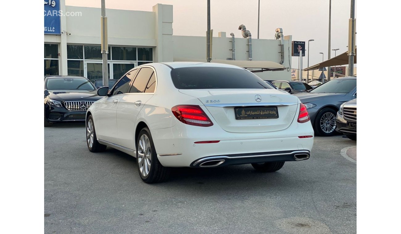 Used Mercedes-Benz E300 Std 2018 for sale in Dubai - 669805