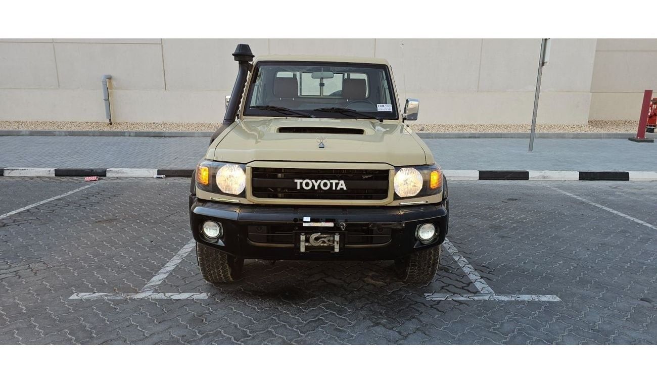 Used Toyota Land Cruiser Pick Up 4.5 V8 TURBO DIESEL 2022 for sale in ...