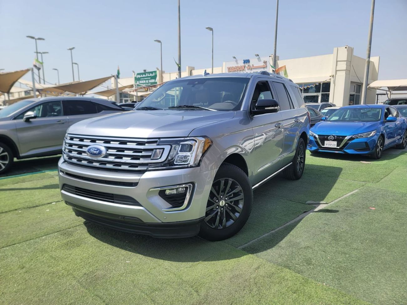 Used Ford Expedition XLT 3.5L (380 HP) FWD 2020 for sale in Dubai - 853230