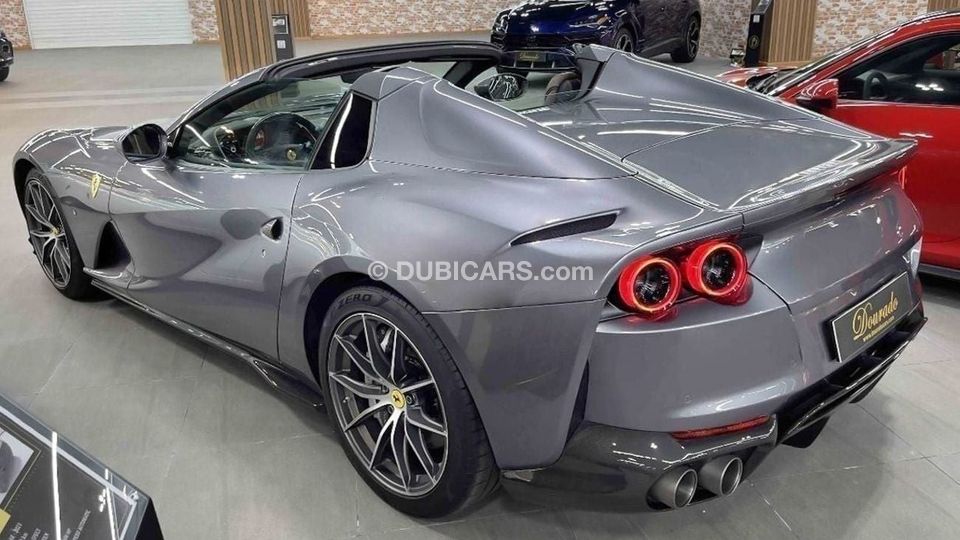 Used Ferrari 812 GTS | FULLY CARBON FIBER | IMMACULATE CONDITION | 2022 ...