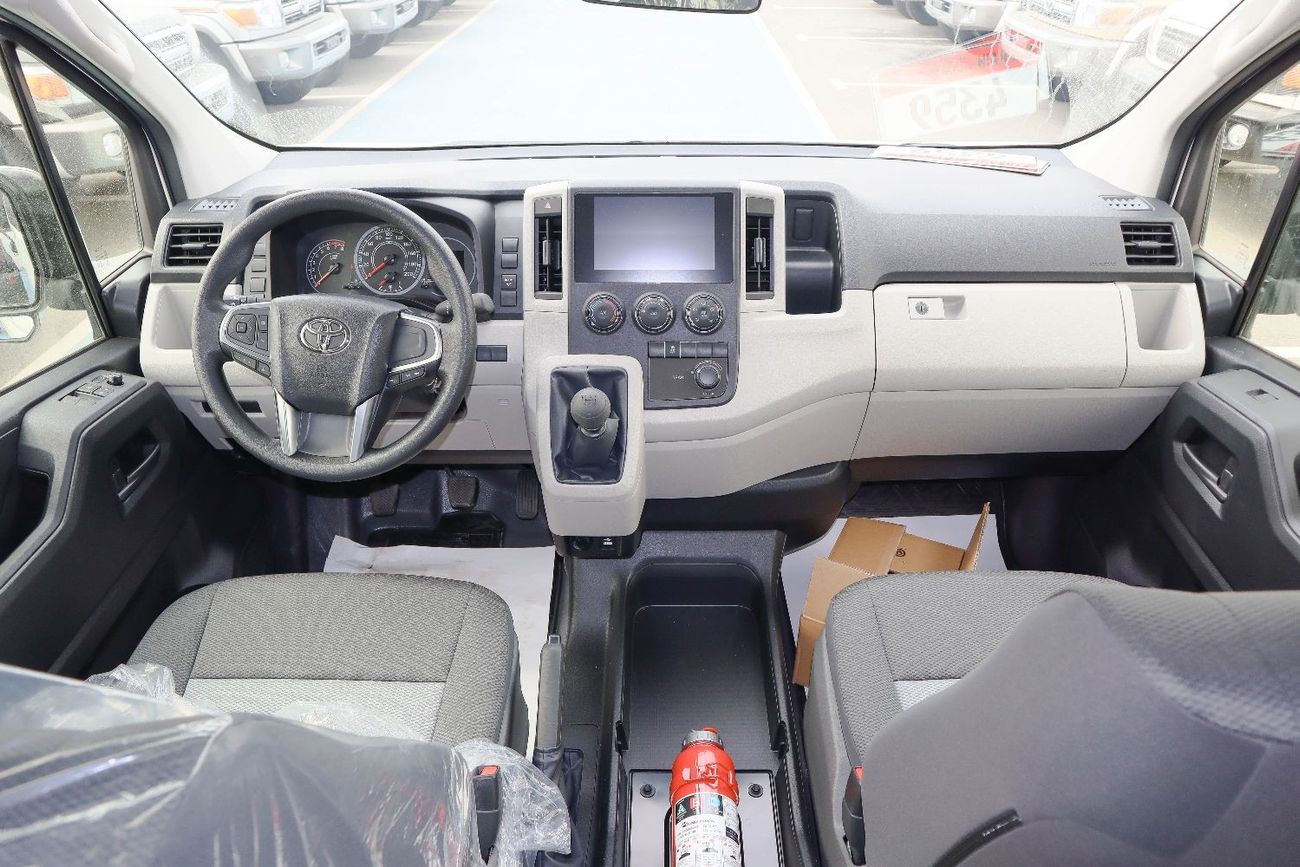 New toyota hiace 3.5L 2024/- high roof 13 seaters 2024 for sale in ...