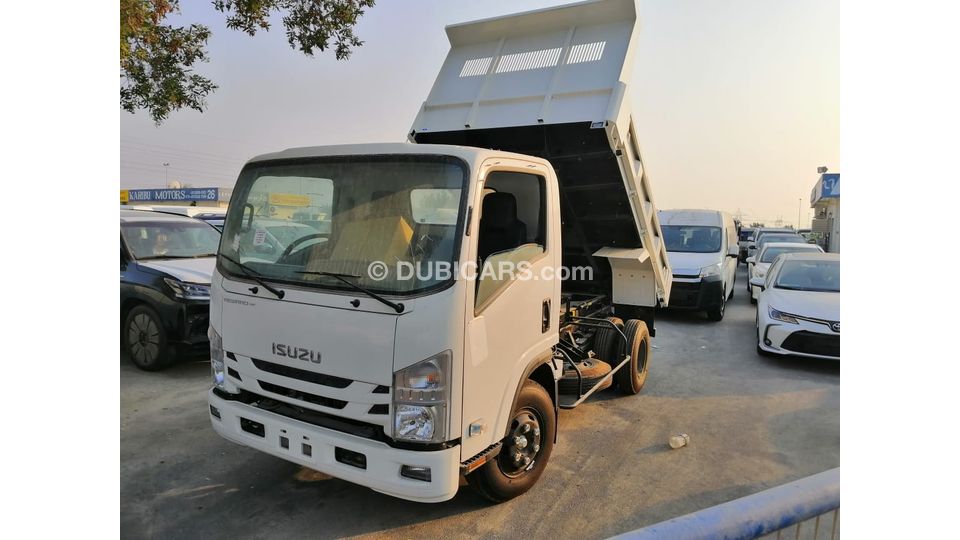 New Isuzu NPR 4 TON TIPPER 2019 for sale in Dubai - 300589