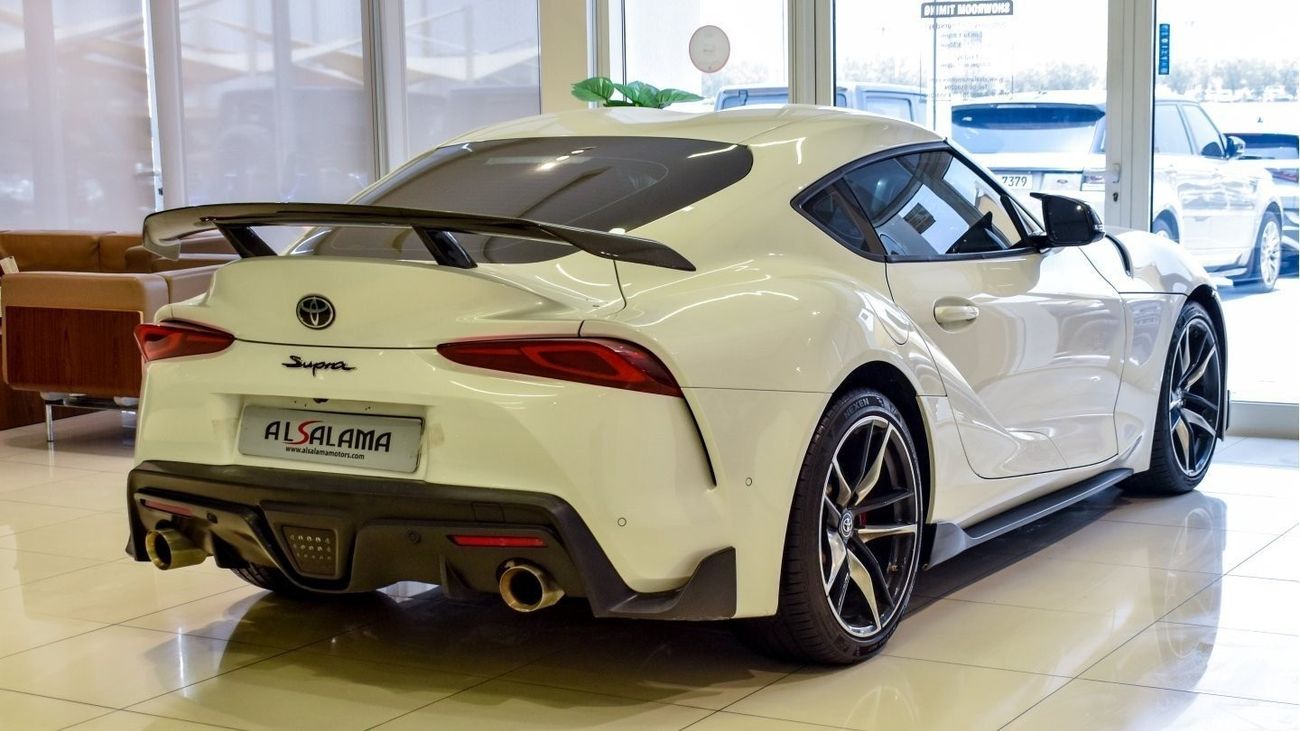 Used Toyota Supra 2021 for sale in Dubai - 760500