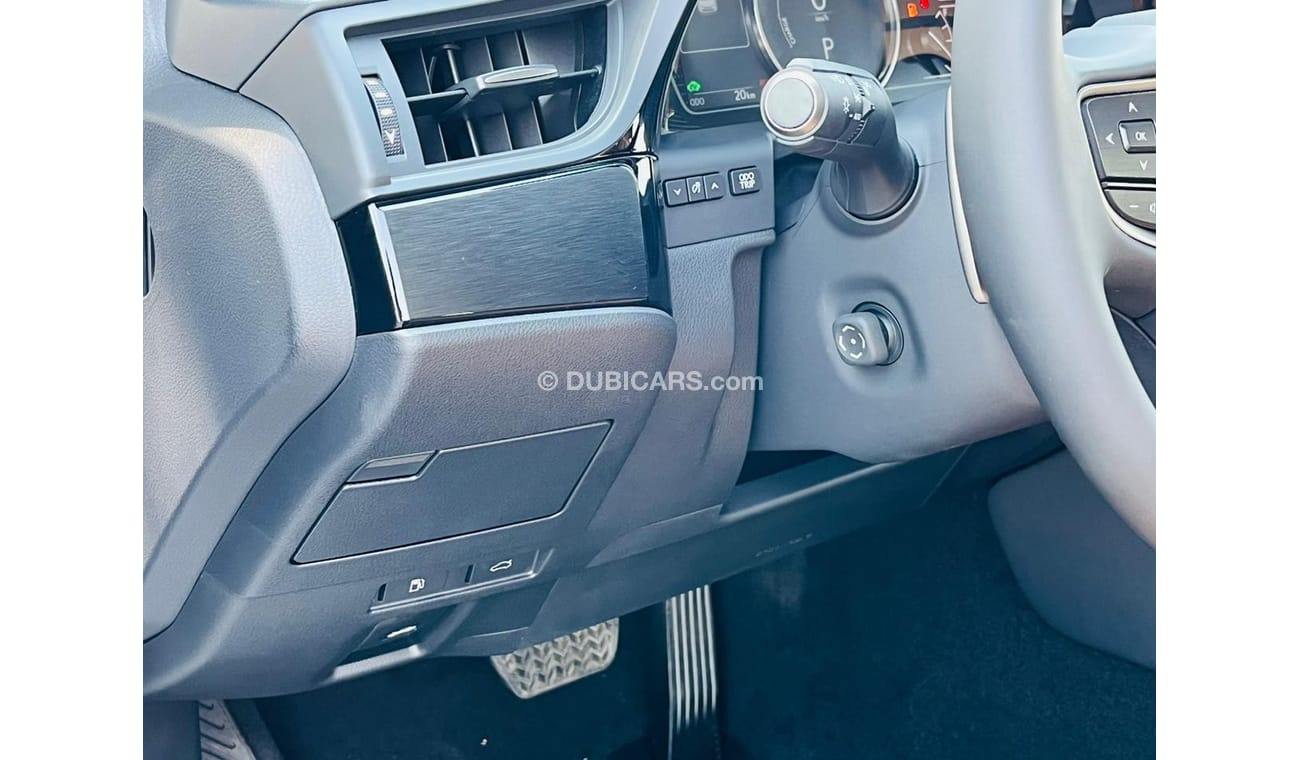 New Lexus ES 300 2.5L HYBRID 2023 for sale in Dubai - 670595