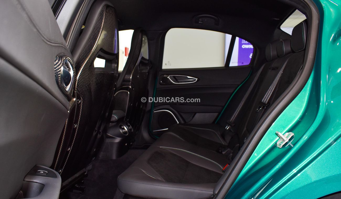 Used Alfa Romeo Giulia Quadrifoglio 2022 for sale in Dubai - 566506