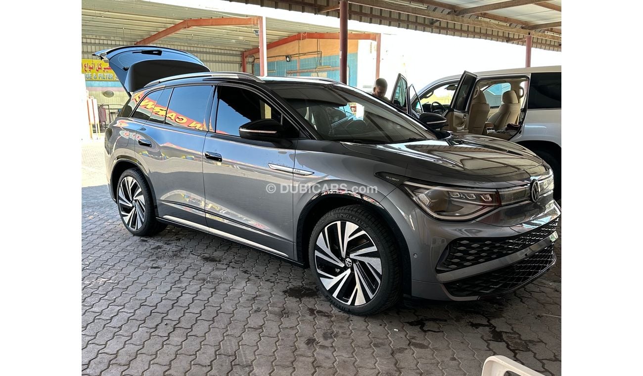 Used Volkswagen ID.6 2022 for sale in Abu Dhabi - 687325