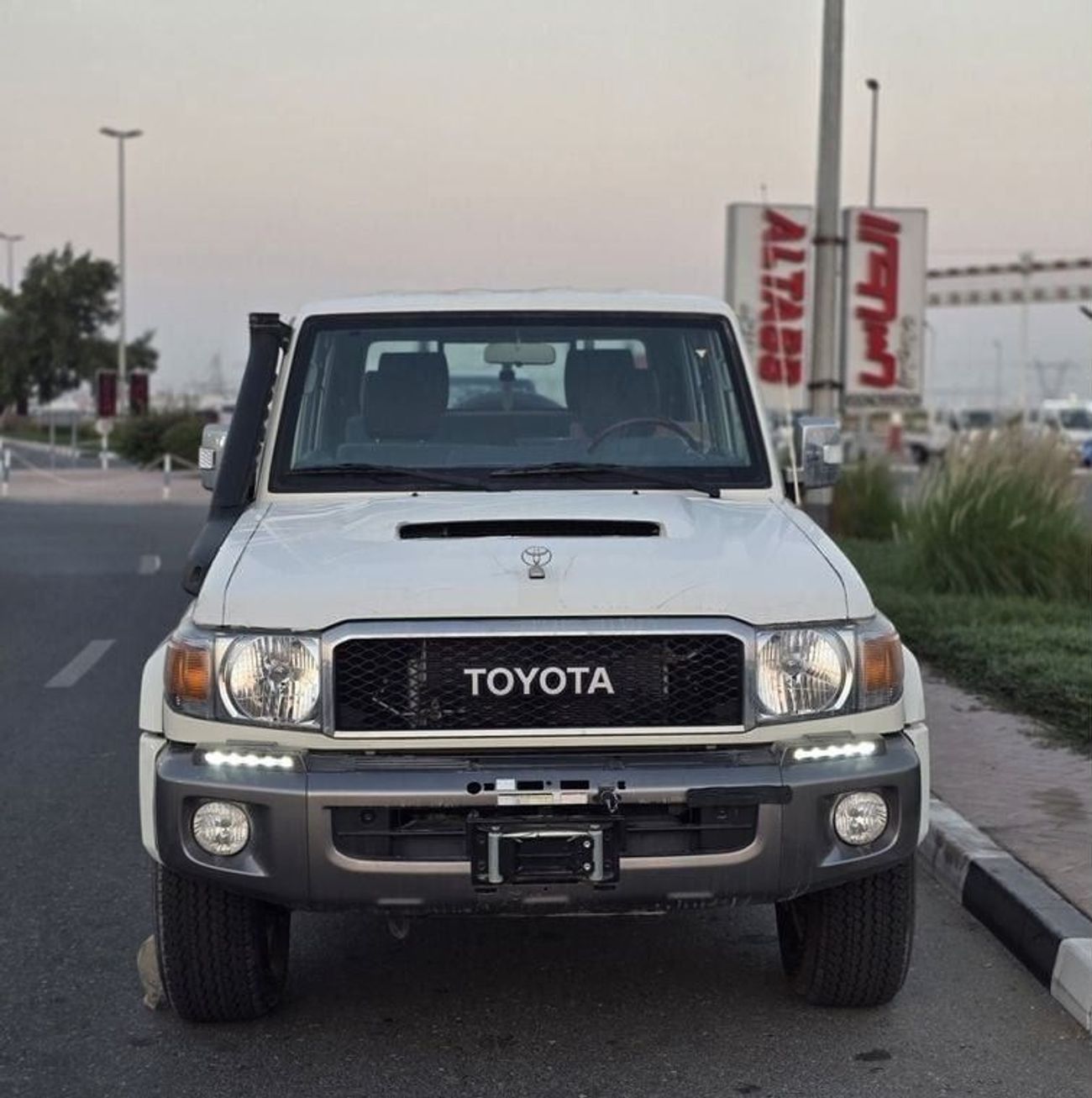 New Toyota Land Cruiser Pick Up 2023 LC79 4.5L V8 Diesel MT Full option 2023 for sale in Dubai ...