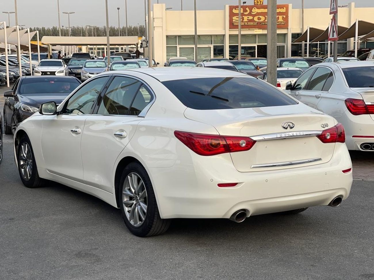 Infiniti Q50 2016 Premiumnull