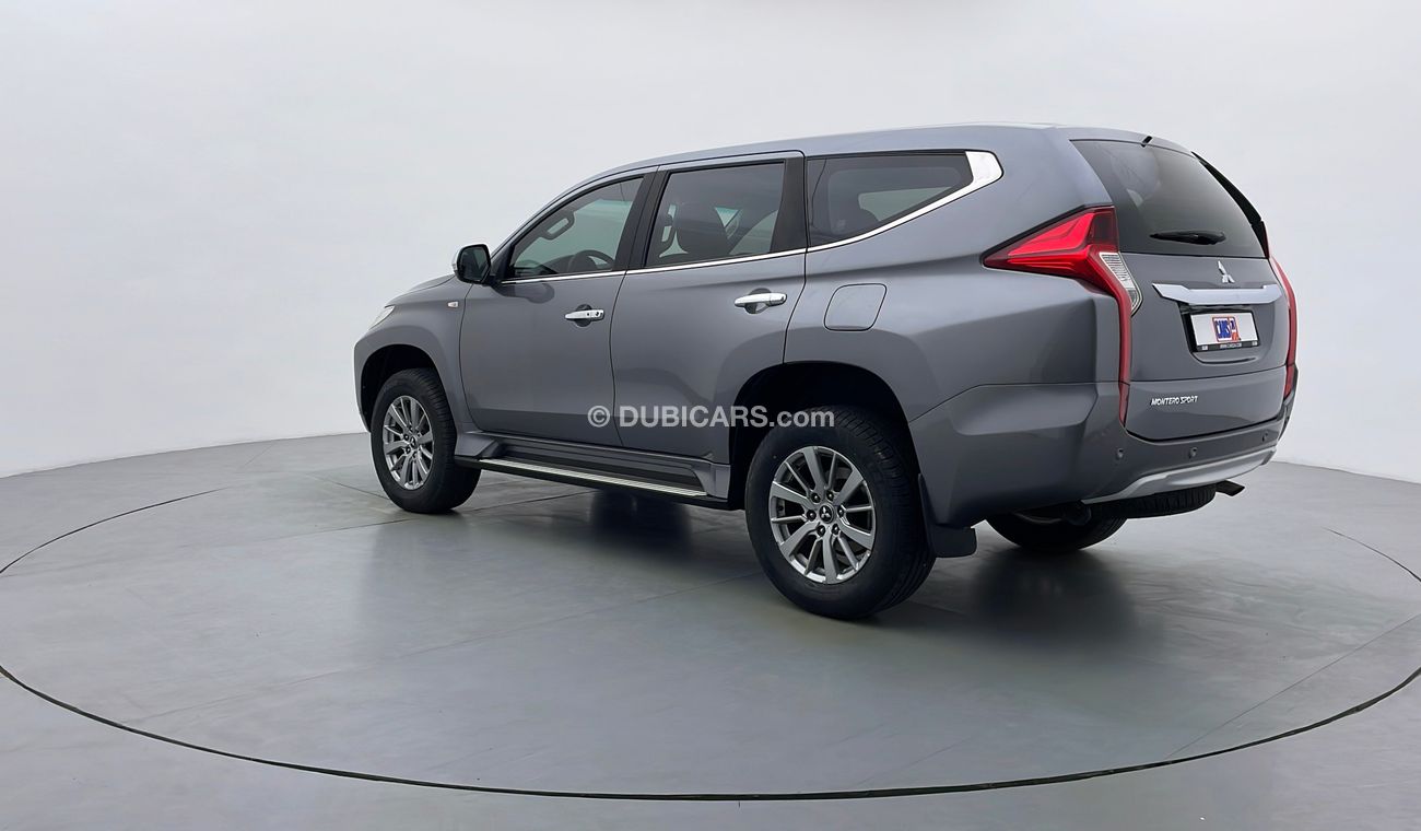 Used Mitsubishi Montero Sport RWD 3000 2017 for sale in Dubai - 493785