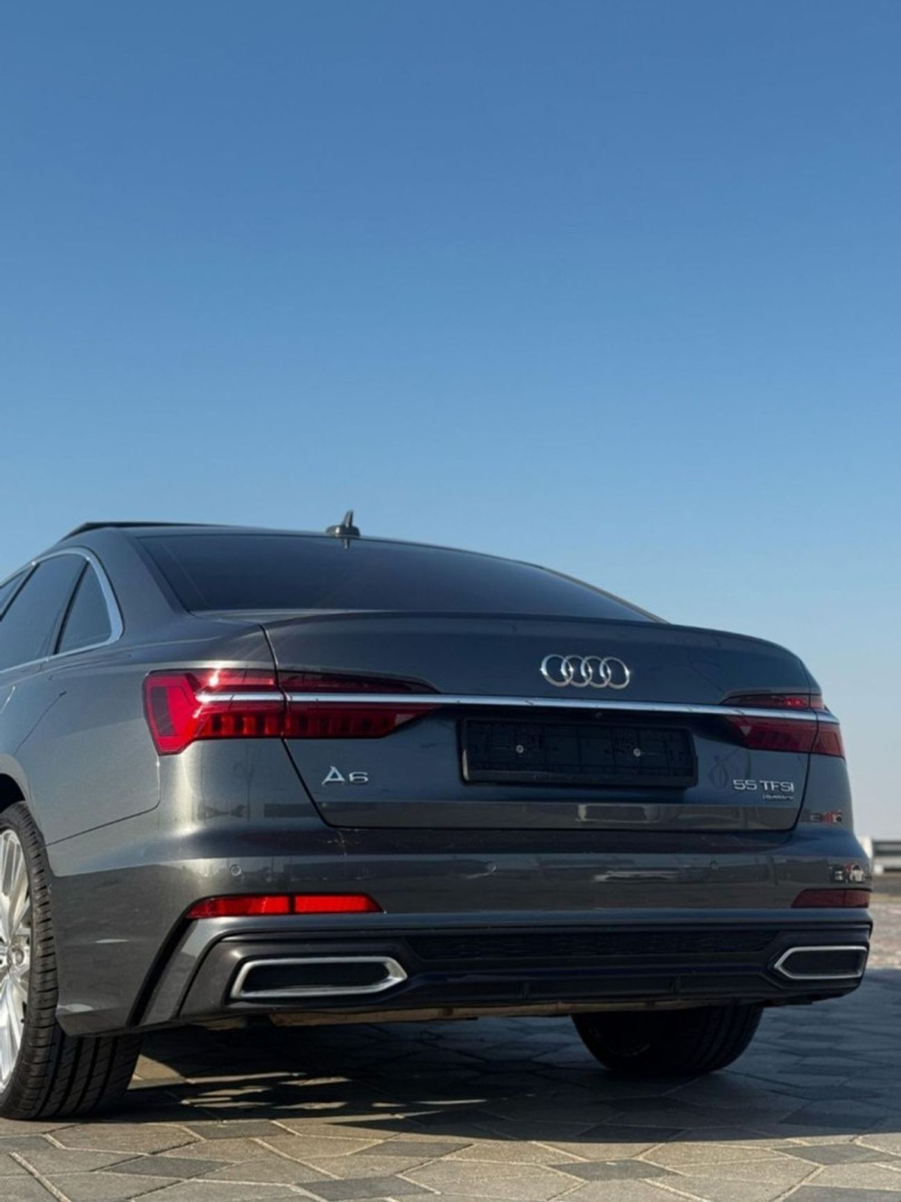 مستعملة أودي A6 40 TFSI 2.0L 2019 للبيع في دبي - 837679