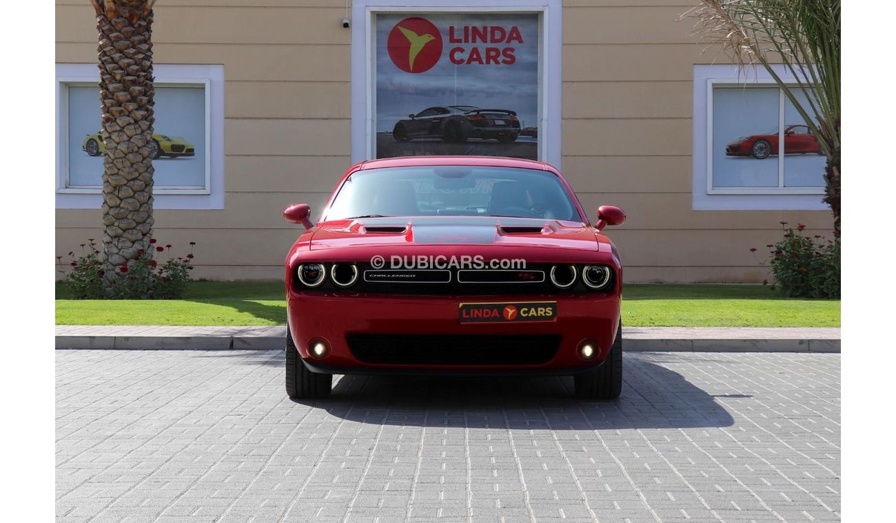 Used Dodge Challenger LA 2015 for sale in Dubai - 618576