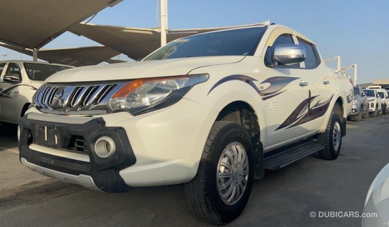 Used Mitsubishi L200 2016 4x4 Ref#180 2016 for sale in Sharjah - 505134