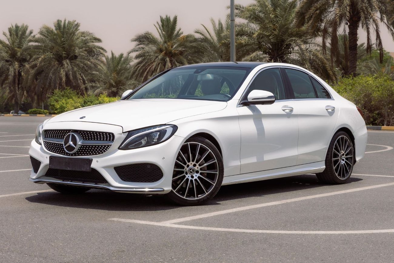 Used Mercedes-Benz C200 2018 for sale in Dubai - 862677