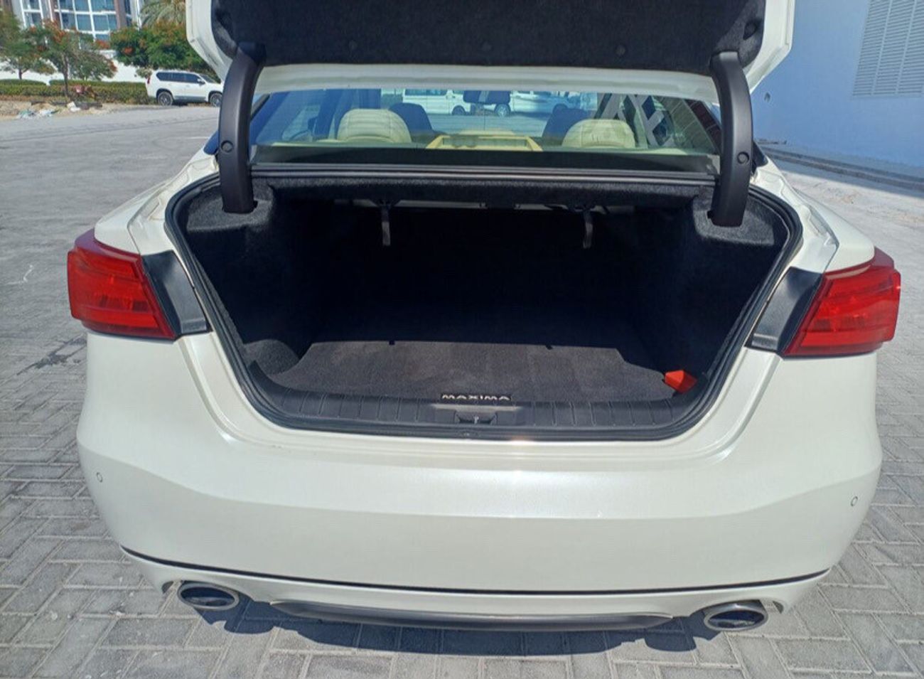 Used Nissan Maxima 2018 for sale in Dubai - 750447