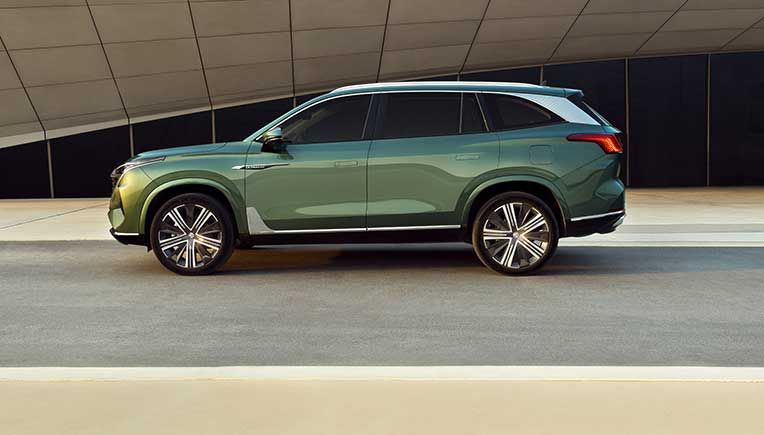 MG RX9 Price in UAE, Images, Specs & Features