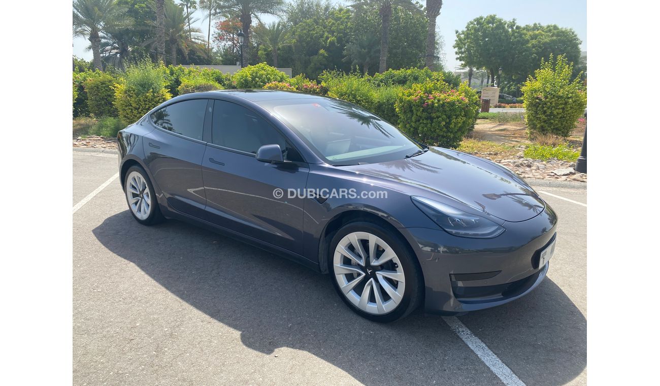 Used Tesla Model 3 Standard 2021 for sale in Dubai - 632223