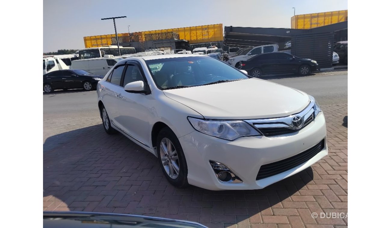Used Toyota Camry 2012 2012 for sale in Sharjah - 697149