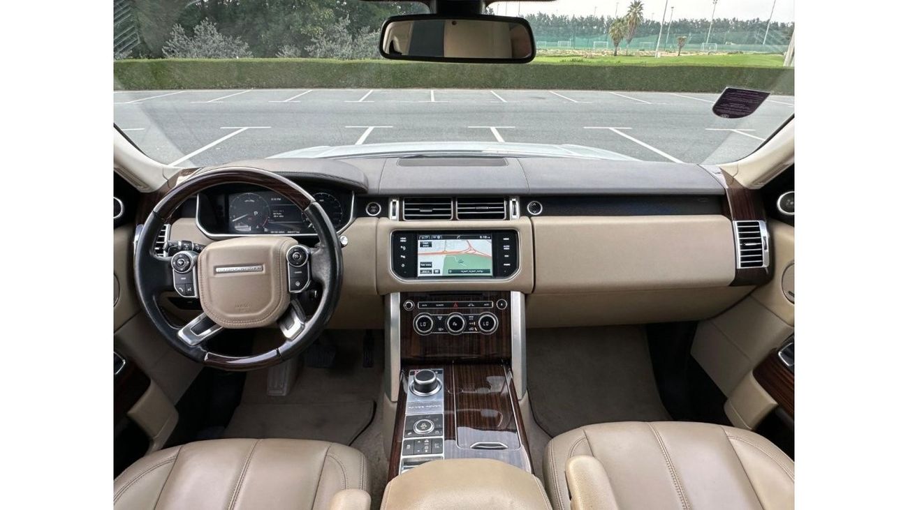 Used Land Rover Range Rover Range rover vouge 2015 GCC // orginal paint ...