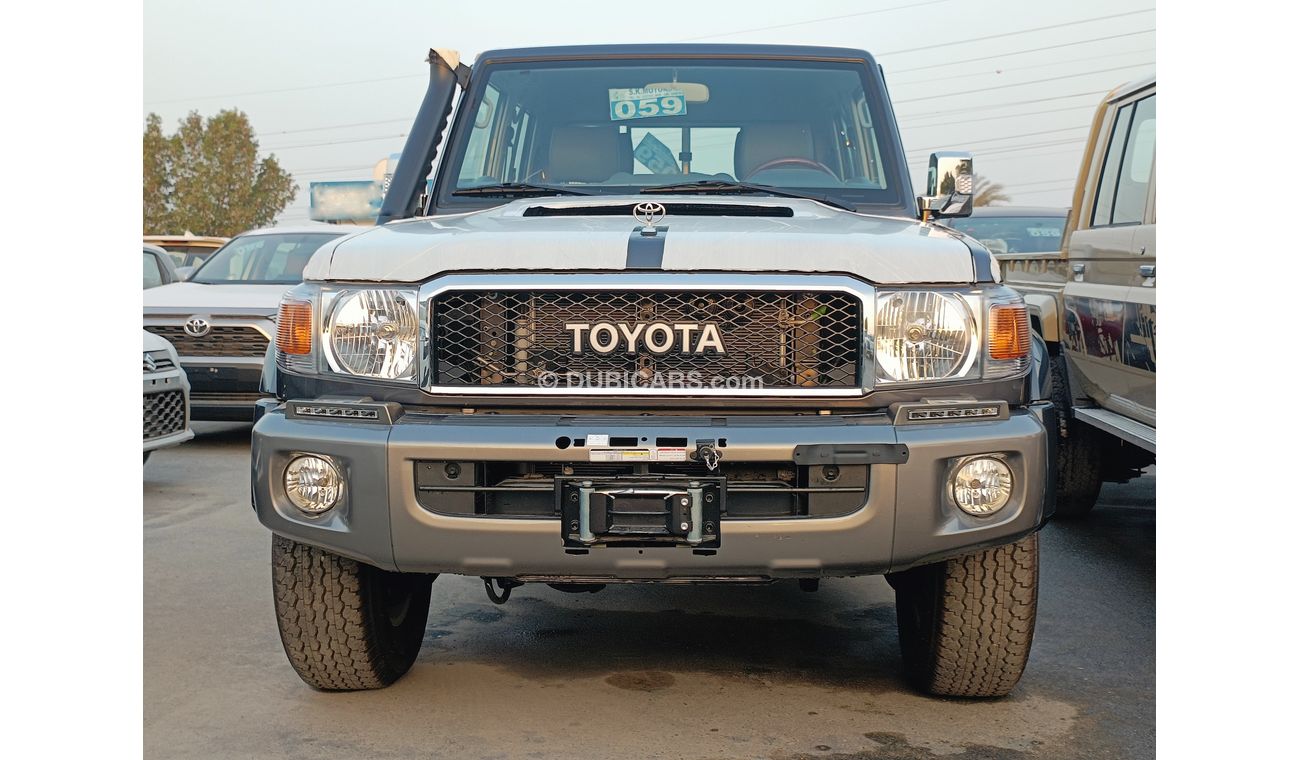 New Toyota Land Cruiser Pick Up 4.5L V8 DIESEL, M/T / DOUBLE CABBIN ...