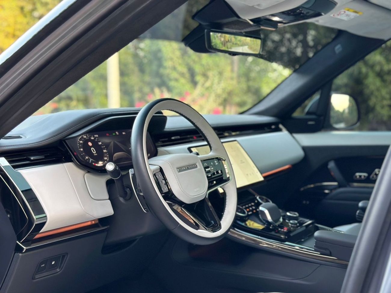 Used Land Rover Range Rover Sport Autobiography P550e 3.0L | 2024 | V6 ...