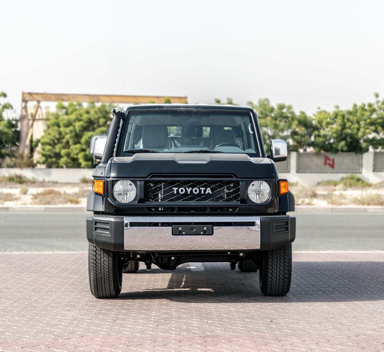 New Toyota Land Cruiser LC76 Hardtop LX 4.0L - Manual - Attitude Black Inside Bluish Grey ...