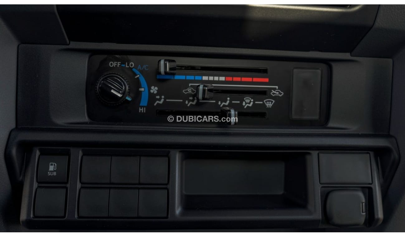New Toyota Land Cruiser Pick Up New Shape 2024YM V6 Petrol Available in ...