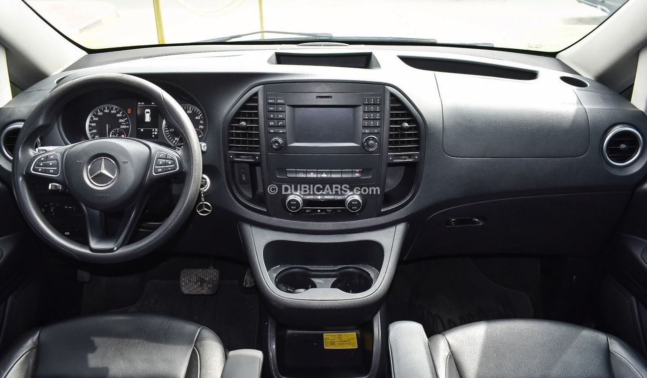 Used Mercedes-Benz Vito Tourer , 121 2019 for sale in Sharjah - 558523