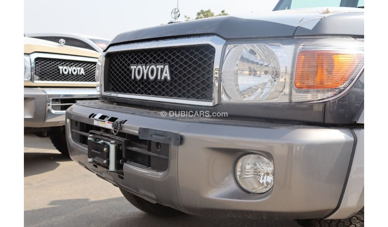 New Toyota Land Cruiser 70 HARD TOP GRJ71 4.0L V6 GASOLINE WITH DIFF ...