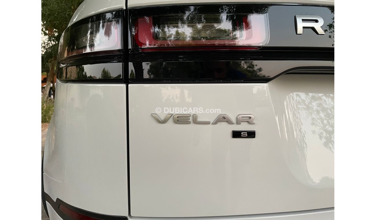 Used Land Rover Range Rover Velar S250 2021 for sale in Dubai - 536554