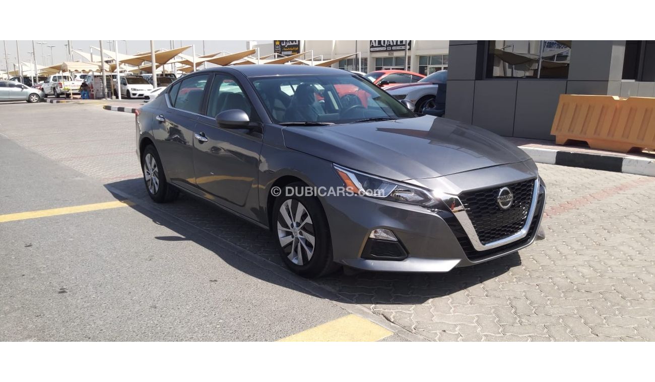 Used Nissan Altima S 2019 for sale in Dubai - 617549