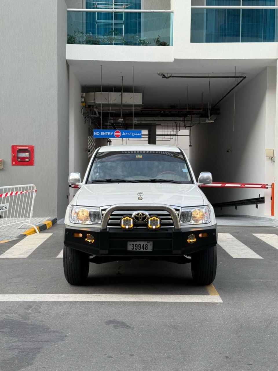 Used TOYOTA LAND CRUISER GXR PETROL 4X4 2007 for sale in Dubai - 828206