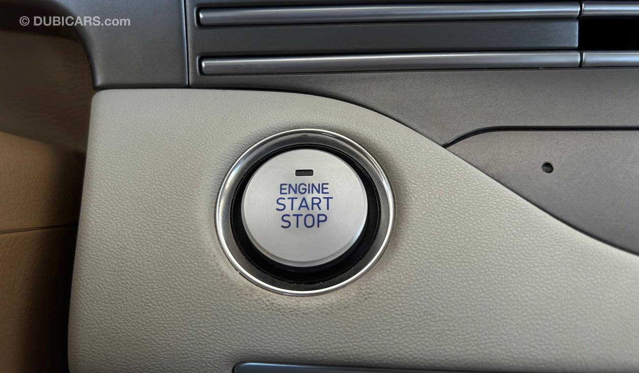 Used Hyundai Azera 3500 2021 for sale in Dubai - 566957