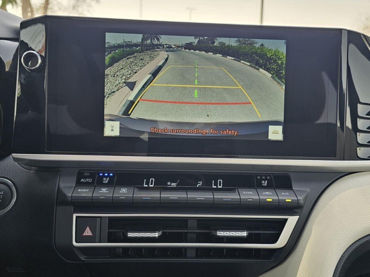 Used Toyota Camry GLE 2.5L 2025 for sale in Dubai - 843422