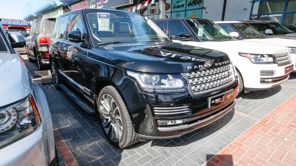 Used Land Rover Range Rover 2014 for sale in Dubai - 9941