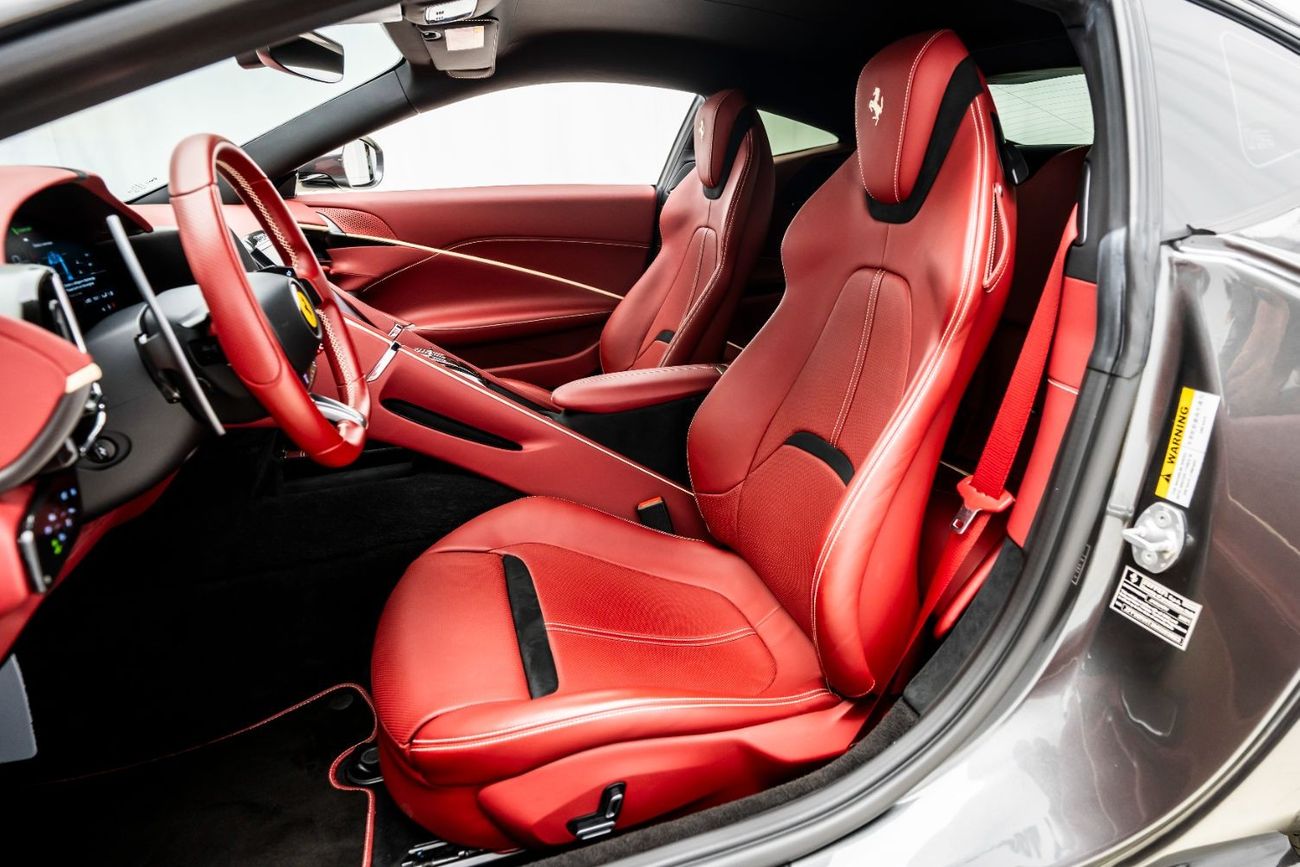 Used Ferrari Roma Std 2021 for sale in Dubai - 744749