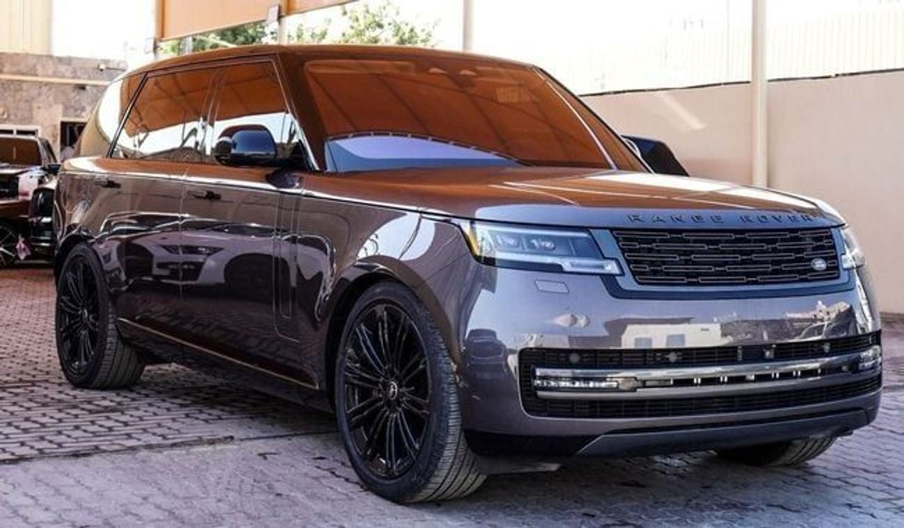 Used Land Rover Range Rover Long 2022 for sale in Sharjah - 873284